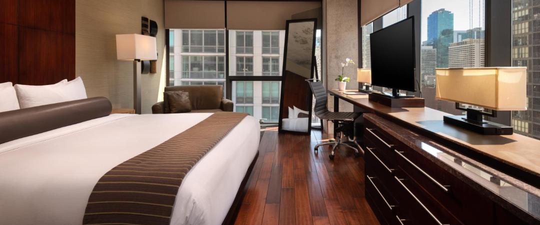 City: Downtown The Loop Hotels with Valet Service in Chicago - Book at ...